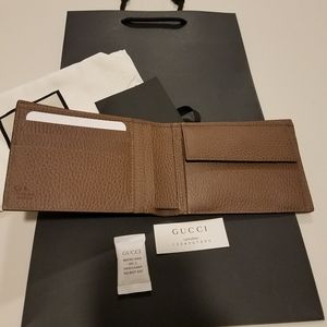 Gucci | Bags | New 48 Wallet Receipt Gucci Authentic Bifold | Poshmark